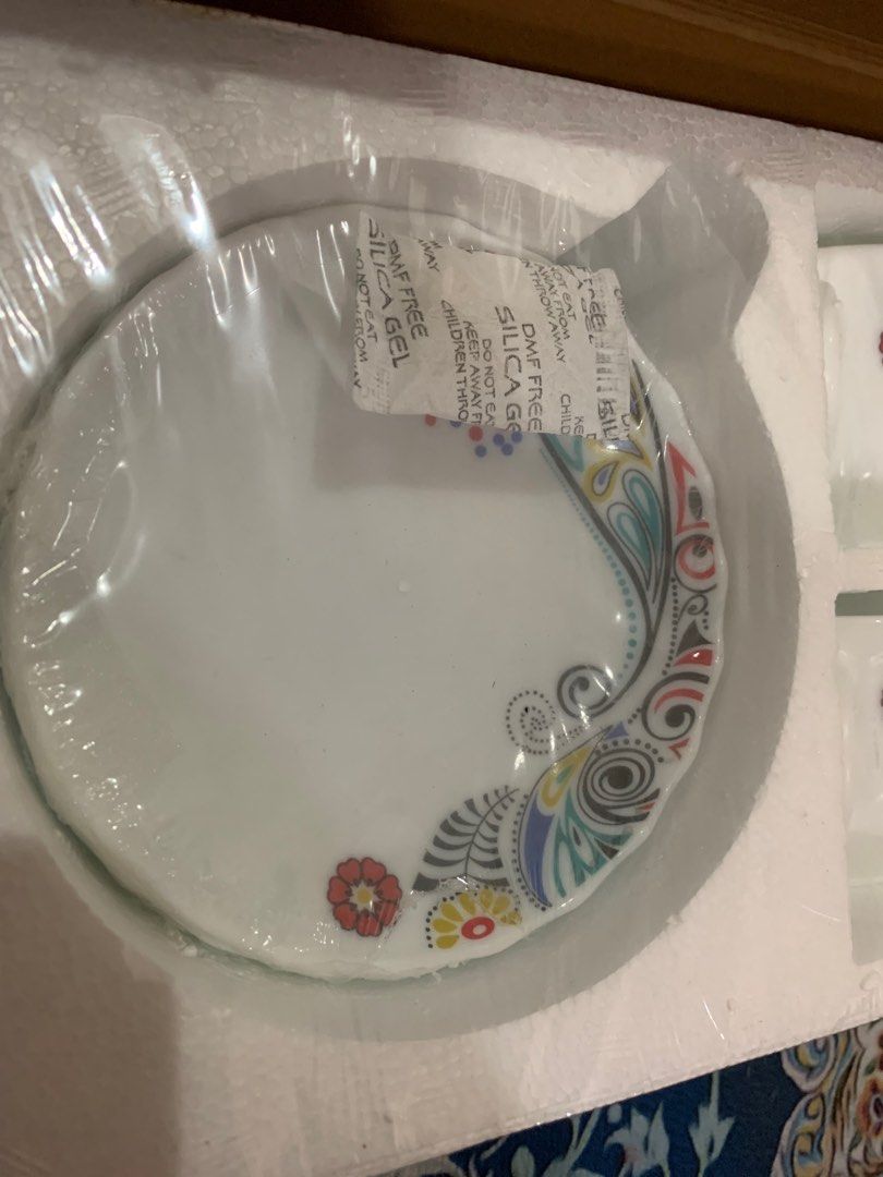 Set cawan dan piring 6pcs, Furniture & Home Living, Kitchenware ...