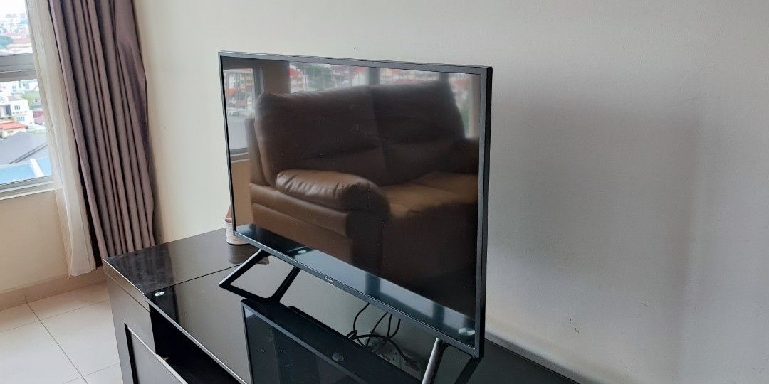 Sharp 42" AQUOS TV NEW, TV & Home Appliances, TV & Entertainment, TV on Carousell