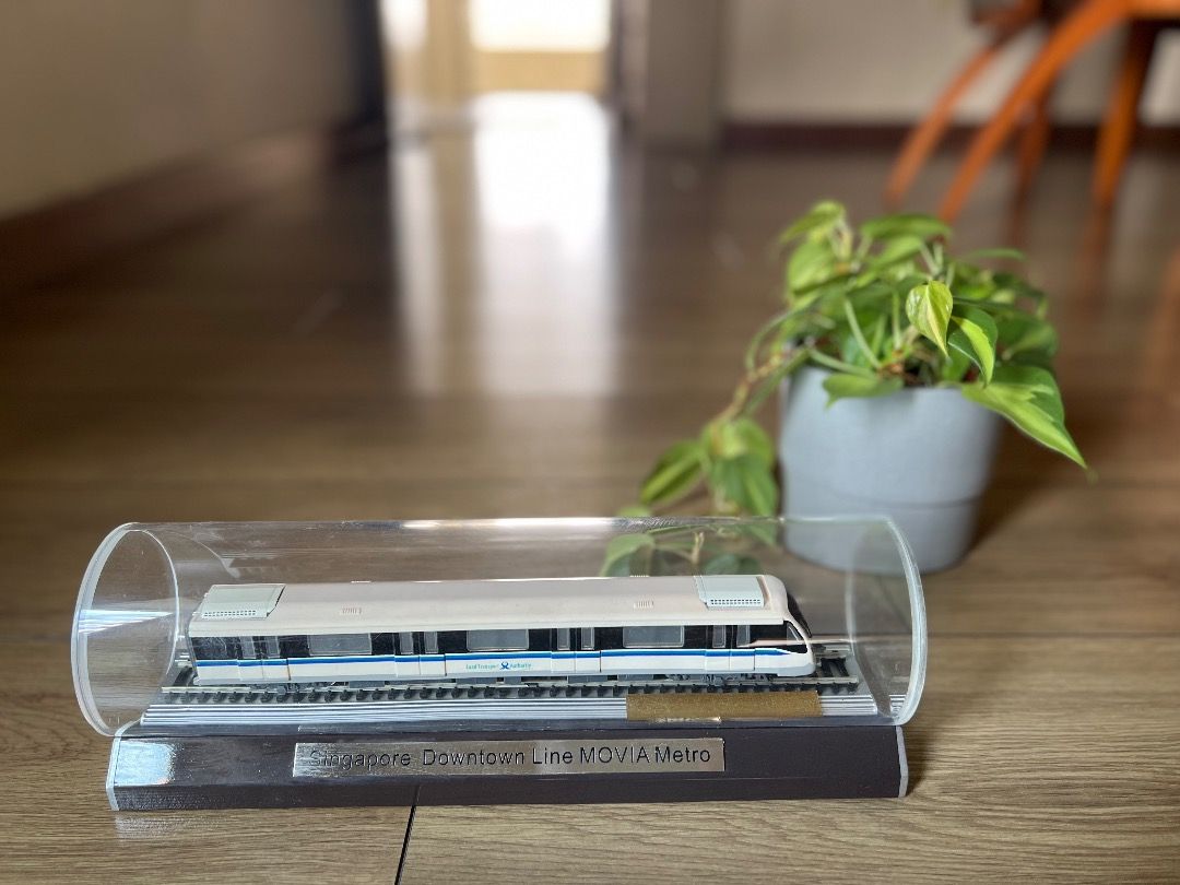 Singapore LTA Downtown Line MOVIA Metro Train Model, Hobbies & Toys ...