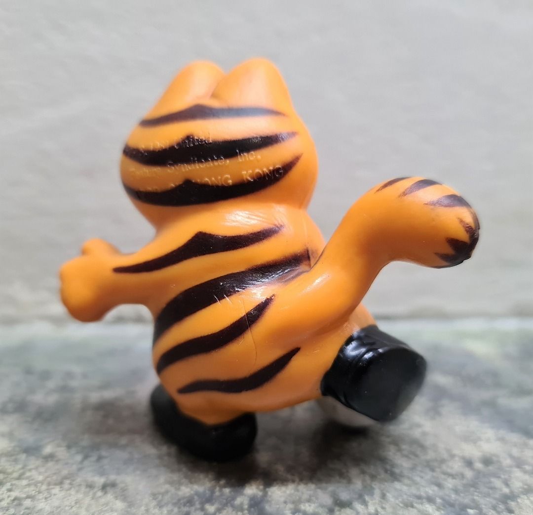 SOCCER GARFIELD - 1981 United Feature Syndicate PVC Figure (Hong Kong ...