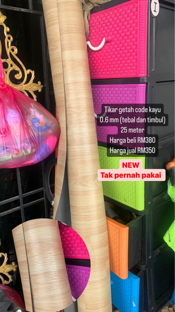 TIKAR GETAH KAYU ESTETIK, Furniture & Home Living, Home Decor, Carpets ...