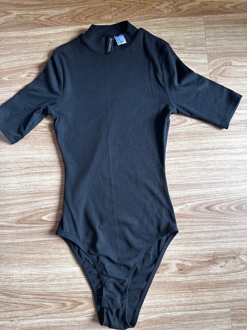 Turtle neck body suit, Women's Fashion, Tops, Other Tops on Carousell