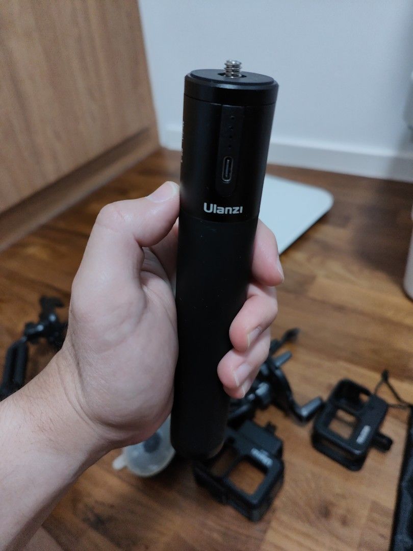 Ulanzi bg-3 battery selfie stick 10000mah, Photography, Video Cameras ...