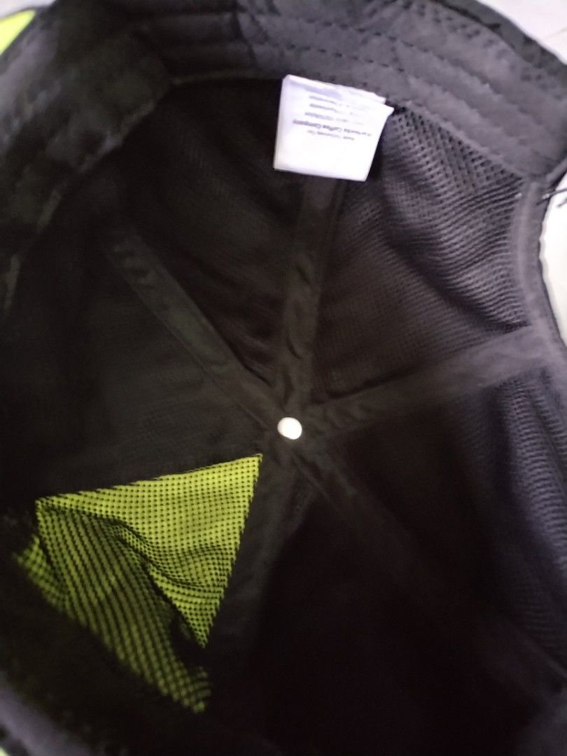 Undefeated x Starbucks, Men's Fashion, Watches & Accessories, Cap ...