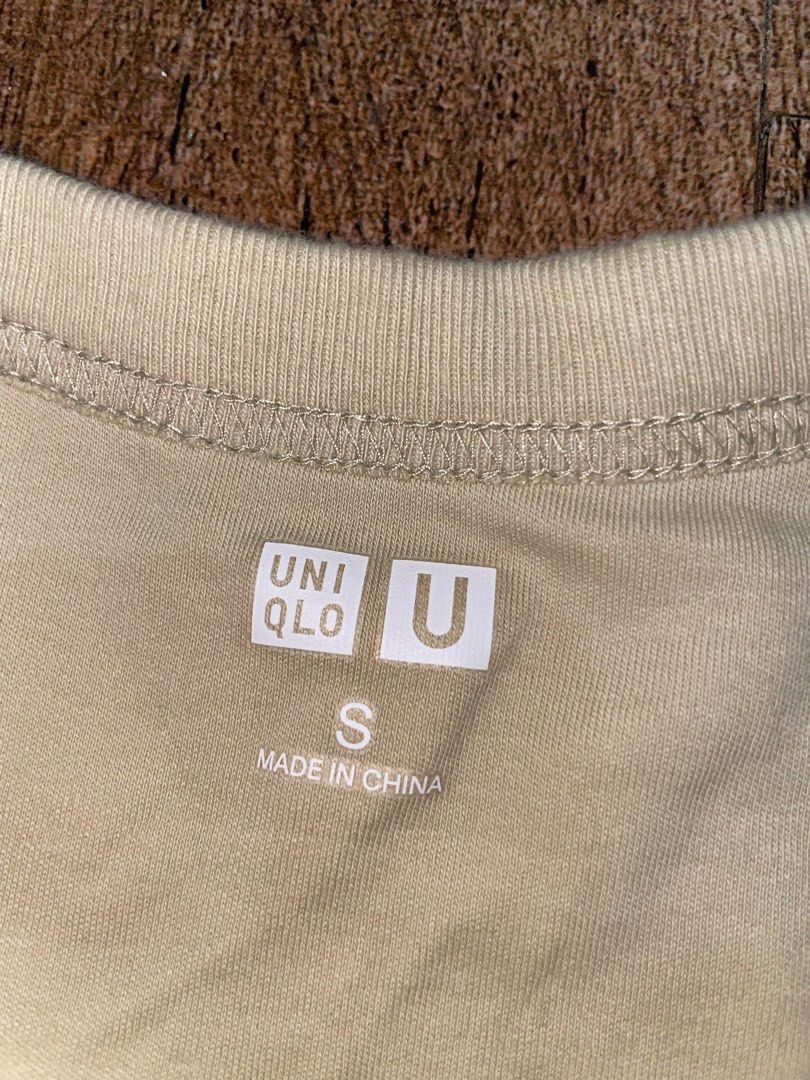 UNIQLO U crew neck top, Women's Fashion, Tops, Shirts on Carousell