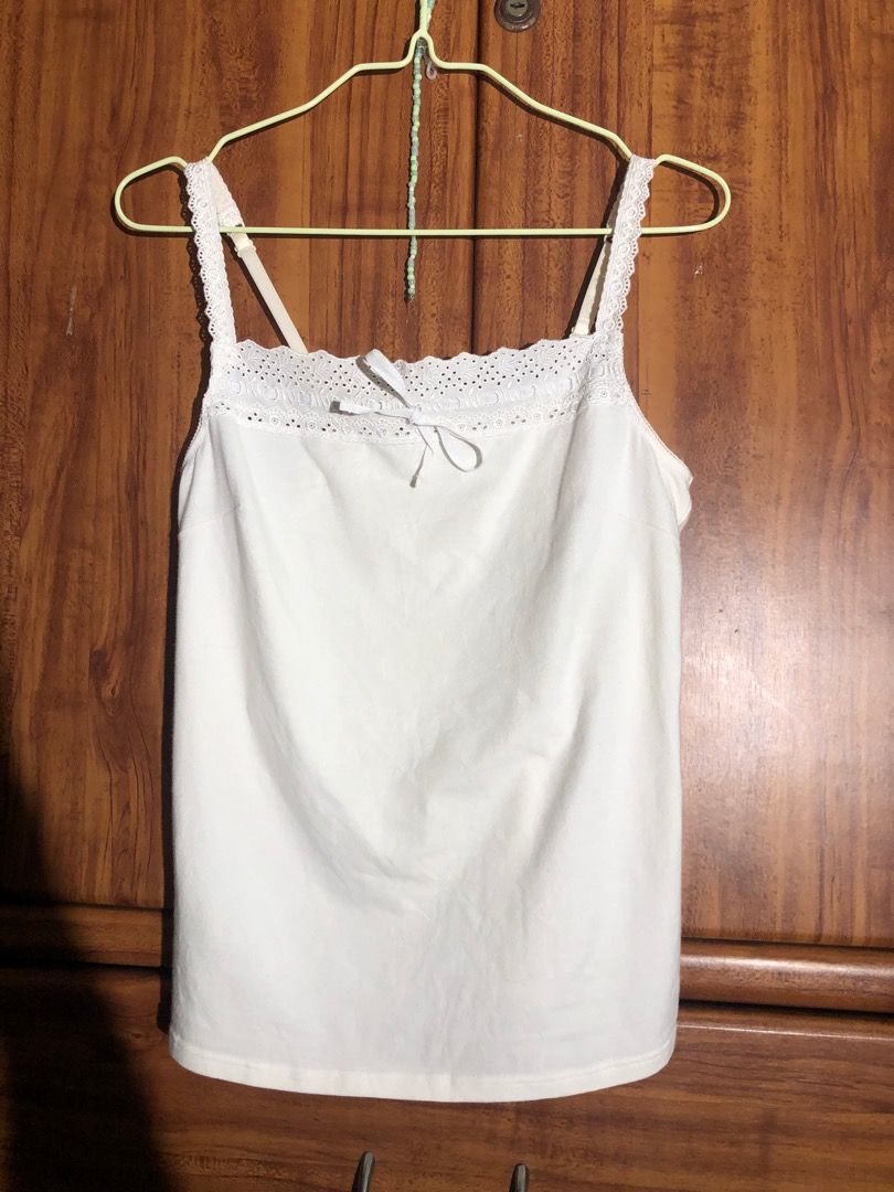 UNIQLO white cami, with lace, cotton soft tank, white , coquette, Women ...