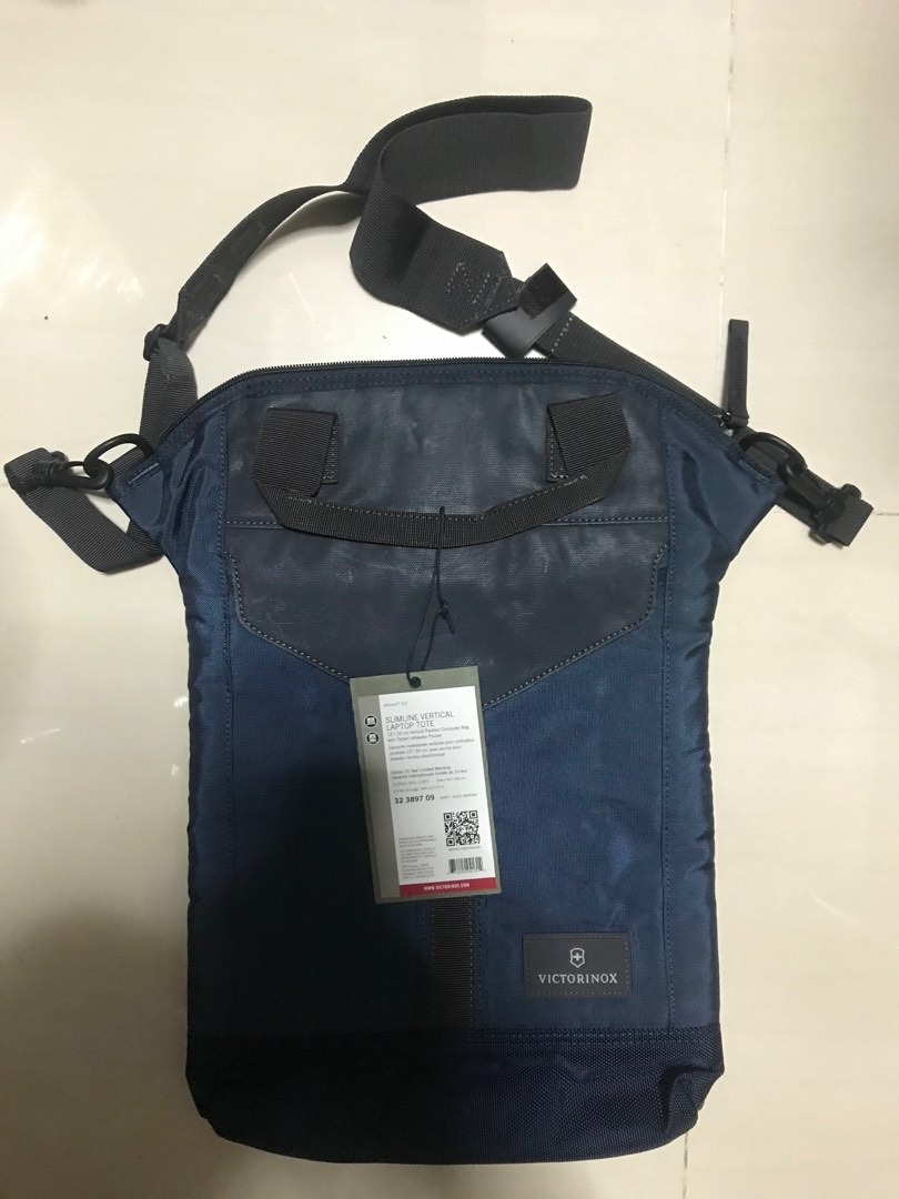 Victorinox Slimline Vertical Laptop Tote Bag, Men's Fashion, Bags ...