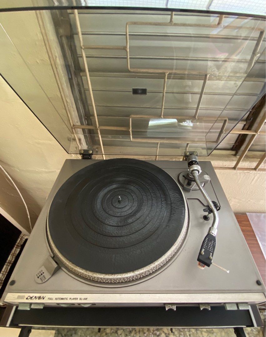 Vintage Denon turntable tuner cassette tape deck with speakers and ...