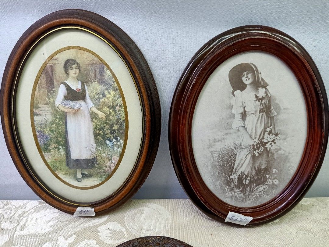 Vintage Oval 5" x7" to 6" x8" oval wall frame from the UK 250 each ...