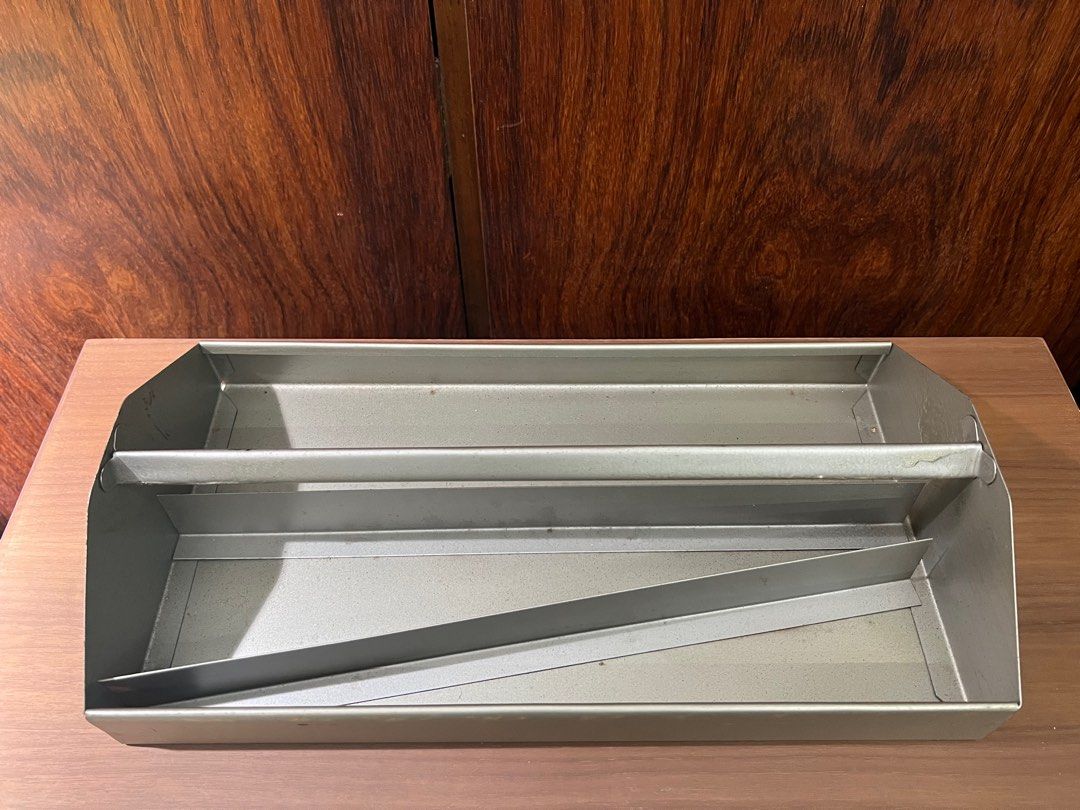 Vintage Talco Metal Tool Box Industrial Storage Made in England, 興趣及遊戲 ...