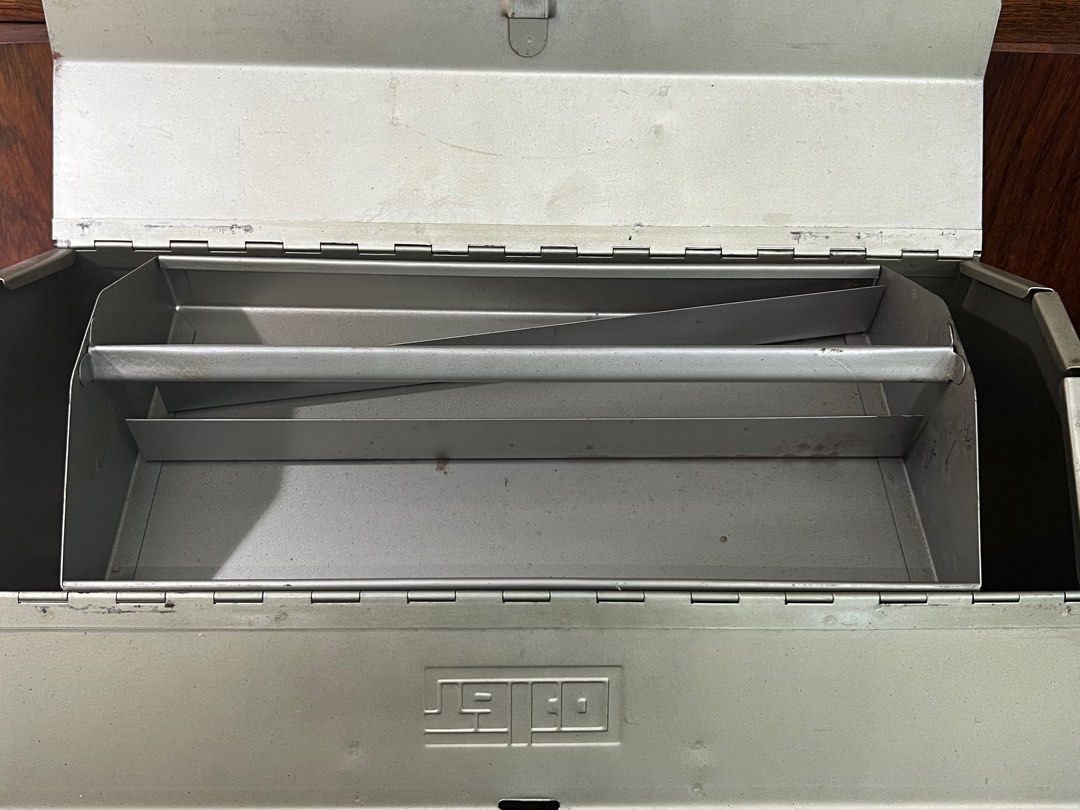 Vintage Talco Metal Tool Box Industrial Storage Made in England, 興趣及遊戲 ...