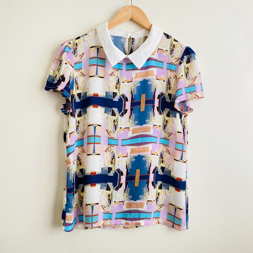 Watercolor Print Dainty Top, Women's Fashion, Tops, Blouses on Carousell