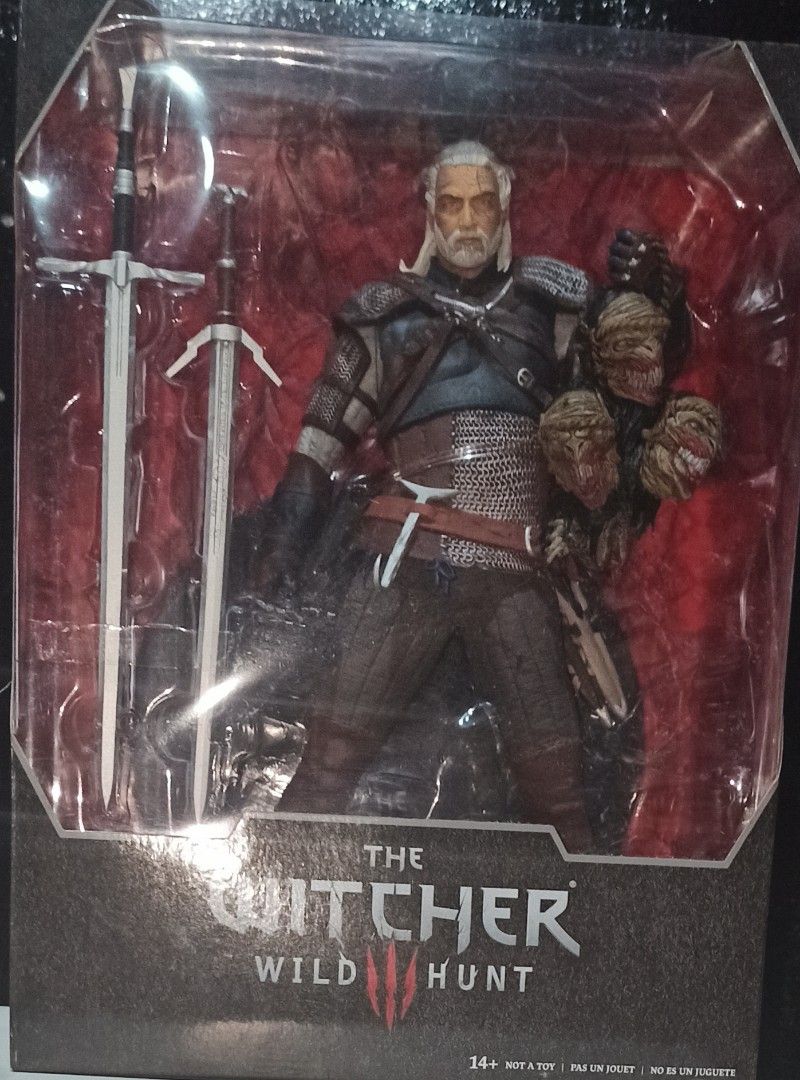 Witcher wild hunt geralt 12' inch deluxe figure MacFarlane, Hobbies & Toys, Toys & Games on ...