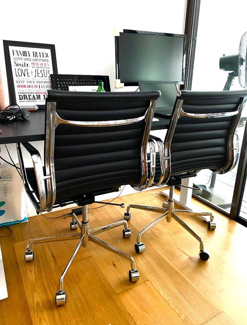 Working Desk with motorised adjustable height, Furniture & Home Living ...