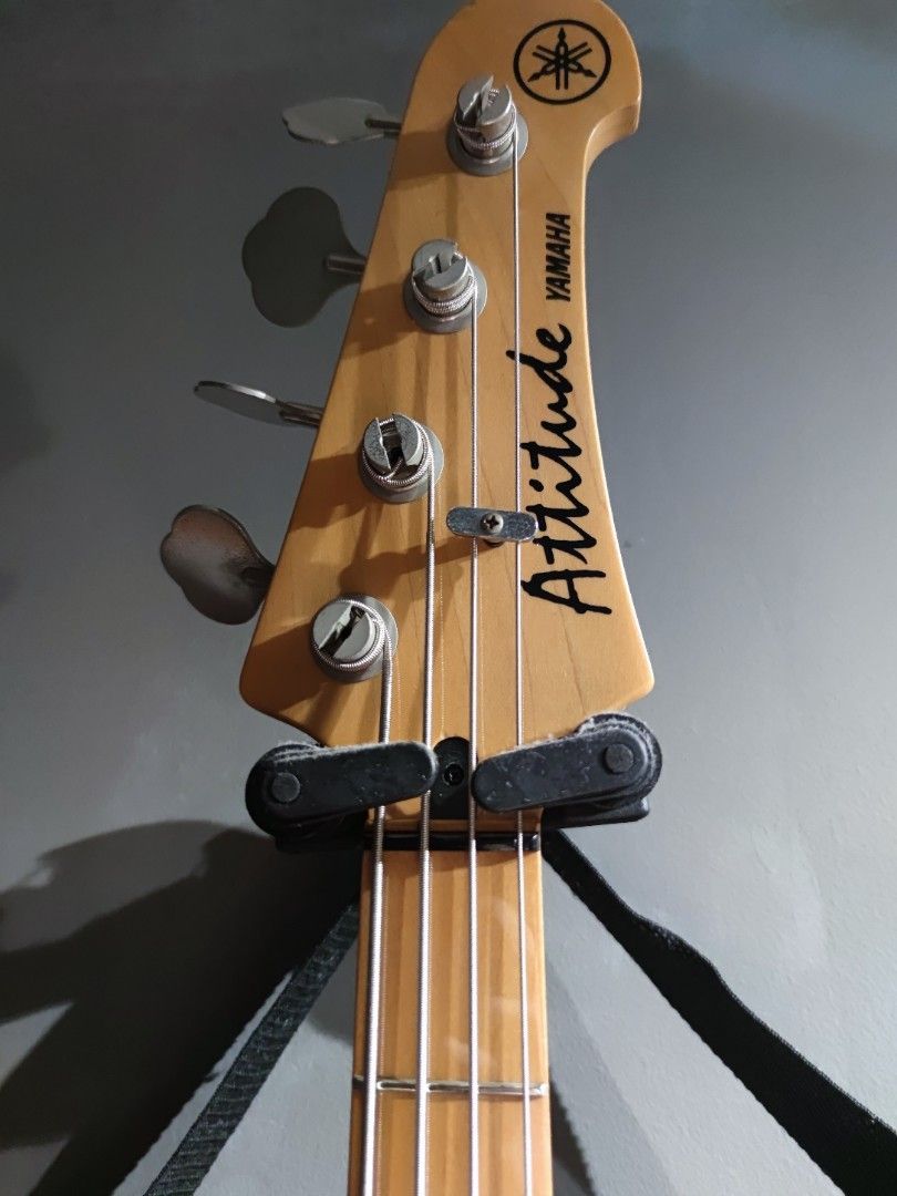 Yamaha Attitude Bass Guitar Billy Sheehan model, Hobbies & Toys, Music ...