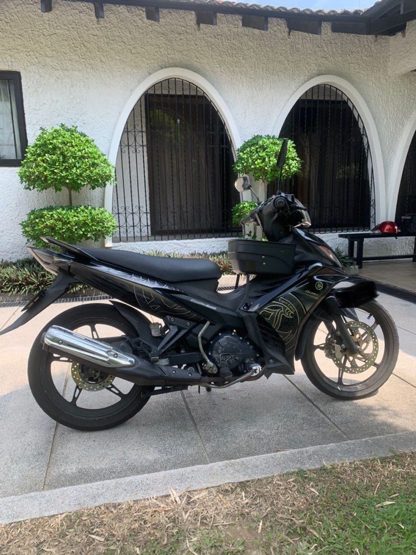 Yamaha LC135 V2 5 Speed ES, Motorbikes on Carousell