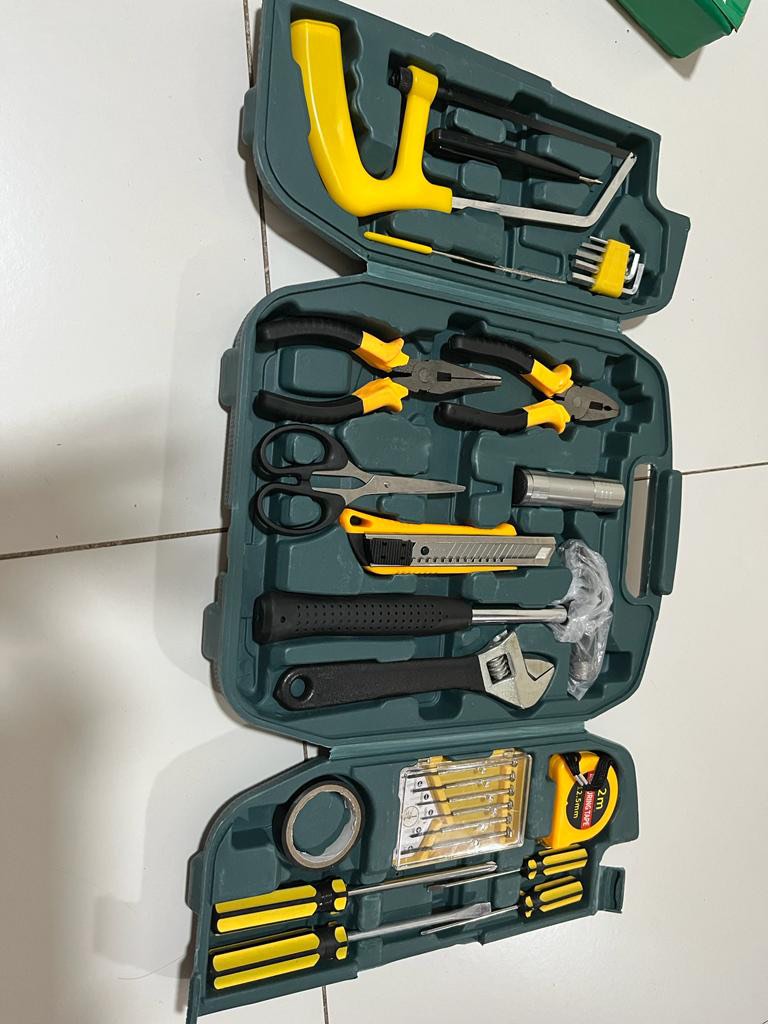 27 PCs tools set, Furniture & Home Living, Home Improvement ...