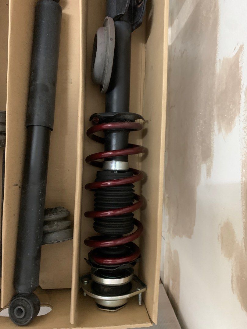 Absorber APM Baru Pakai 3 bulan, Auto Accessories on Carousell