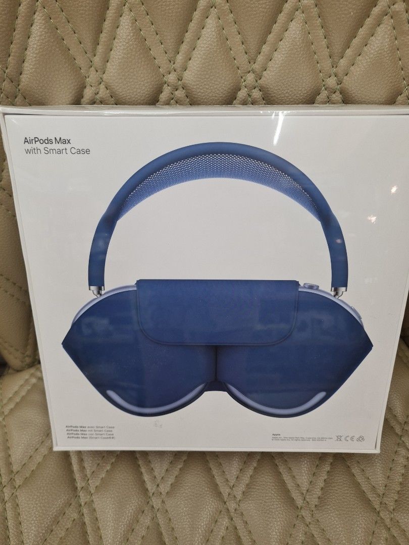 Airpod max with smart case, Audio, Headphones & Headsets on Carousell