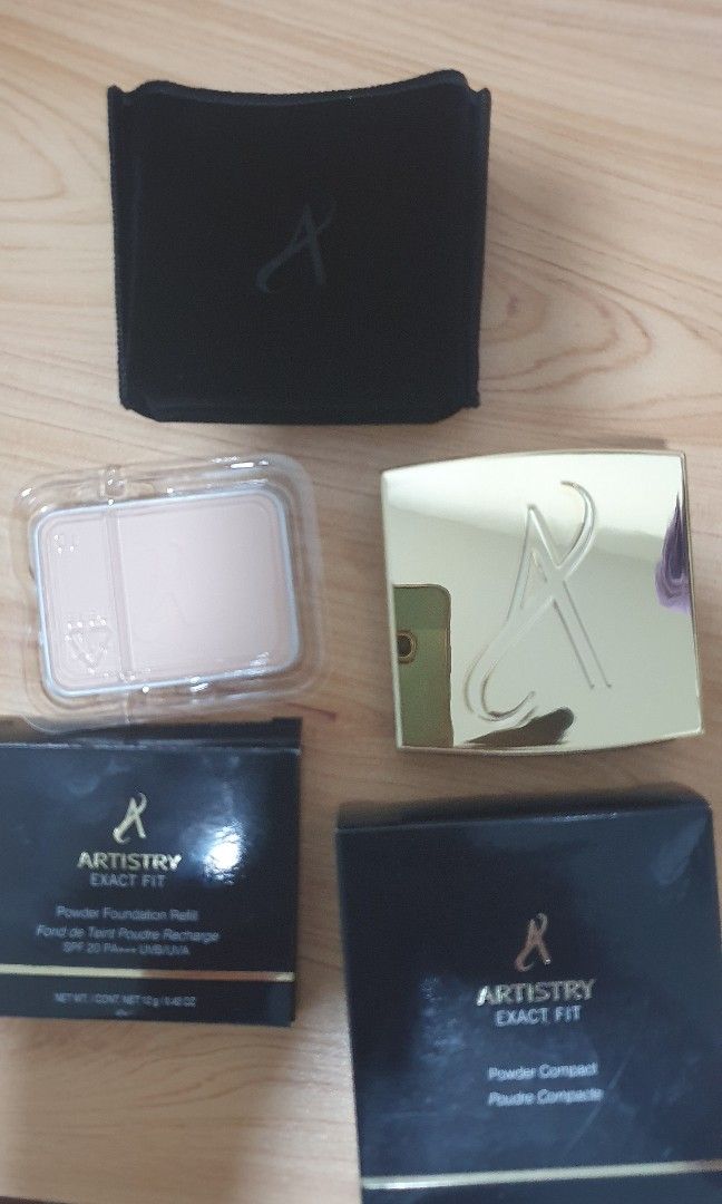Artistry compact powder, Beauty & Personal Care, Face, Makeup on Carousell