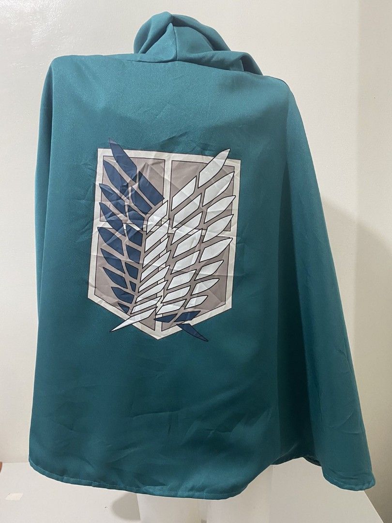 ATTACK ON TITAN OFFICIAL MERCH COAT, Hobbies & Toys, Memorabilia ...