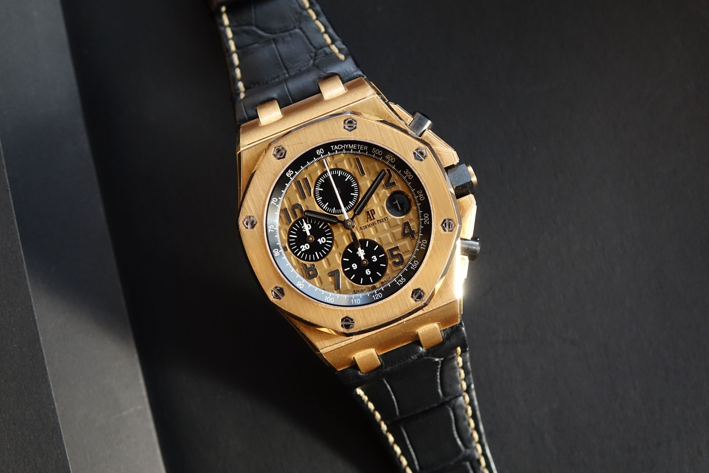 Audemars Piguet Royal Oak Offshore Honeybee 26470OR, Luxury, Watches on ...