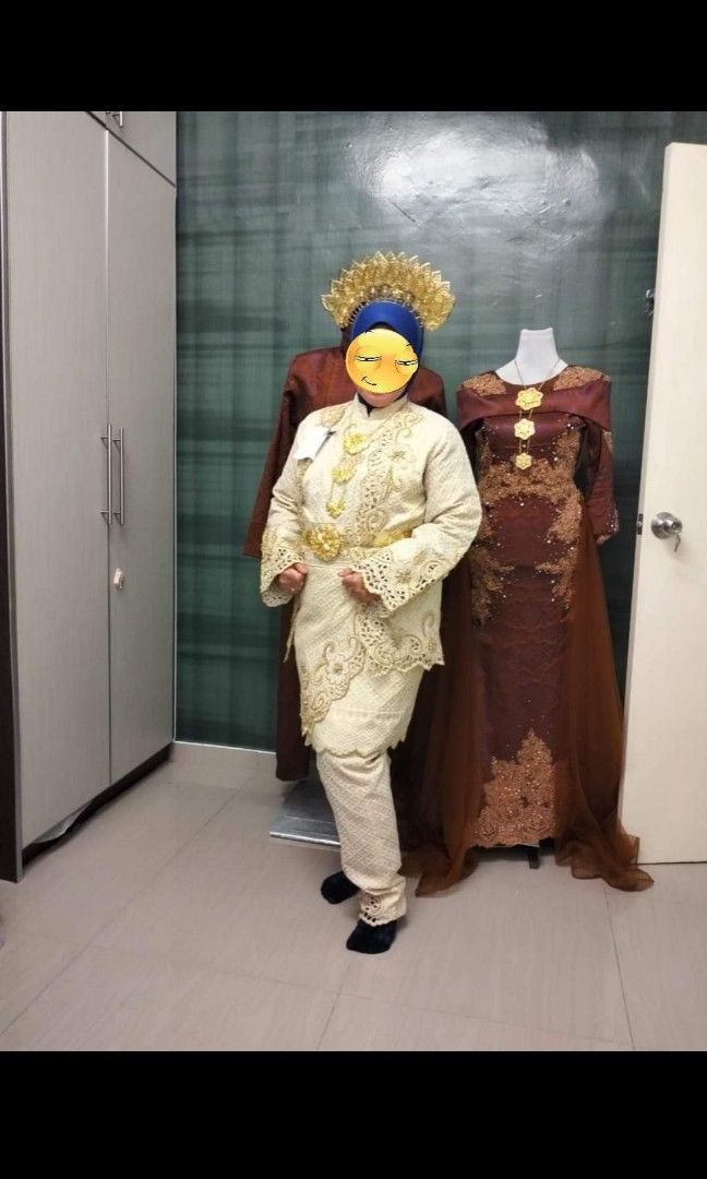 Baju puteri perak sewa murah, Women's Fashion, Dresses & Sets ...