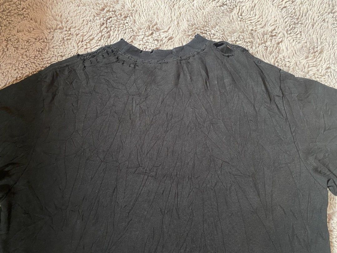 BALENCIAGA "HELLO MY NAME IS DEMNA" DESTROYED TEE BLK, Men's Fashion ...