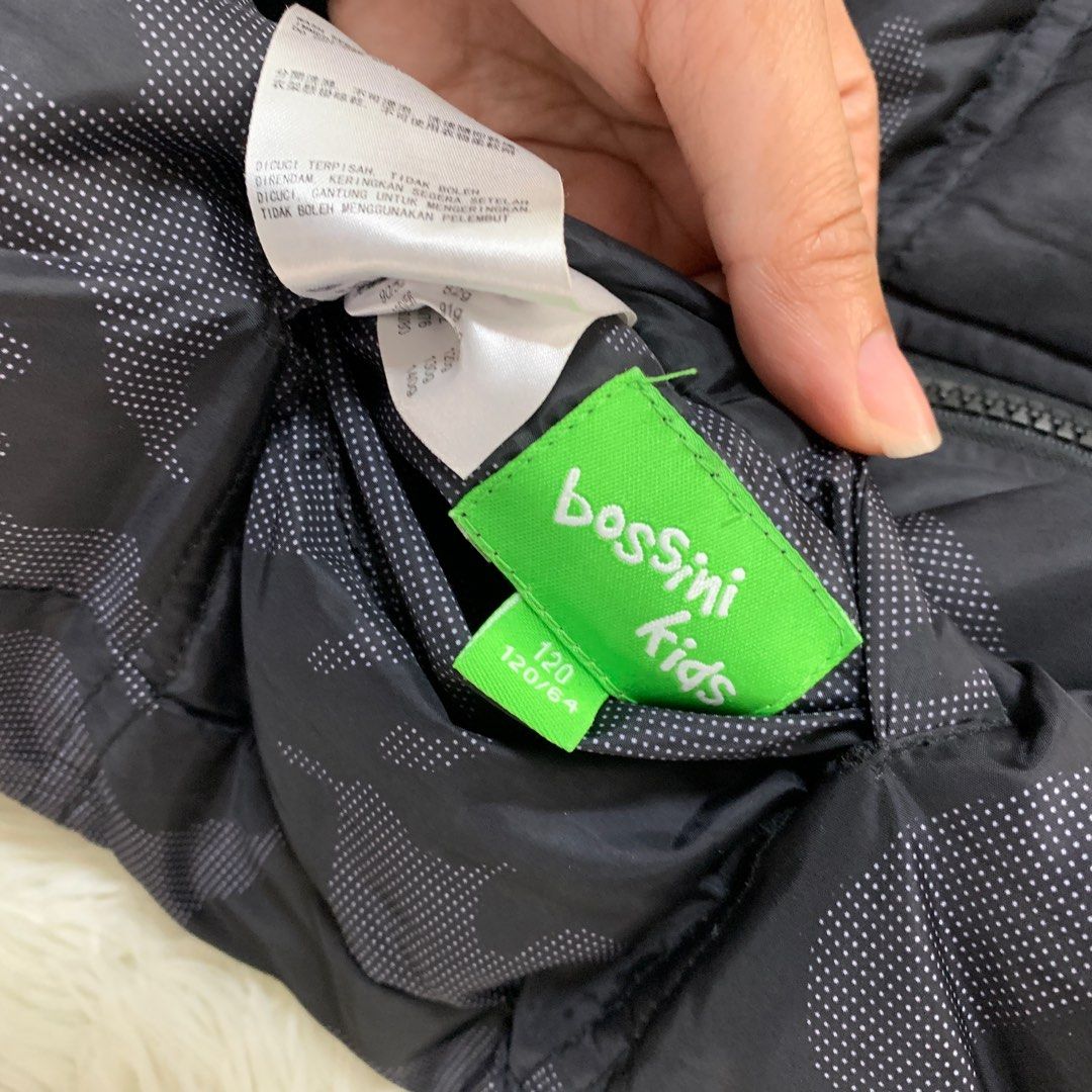 Bossini Reversible Winter Puffer Vest for Kids 6-7Y, Babies & Kids ...