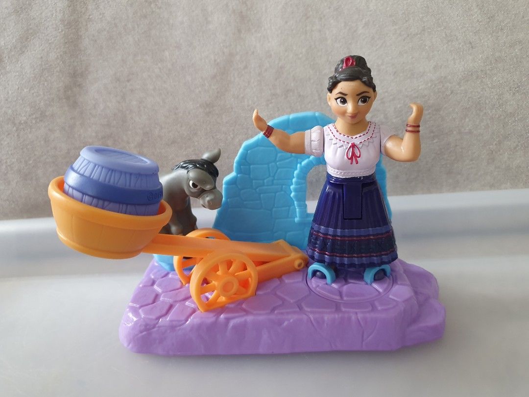 Encanto Playhouse Bundle, Hobbies & Toys, Toys & Games on Carousell