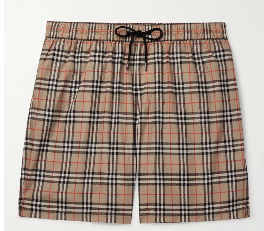 Burberry Shorts, Men's Fashion, Bottoms, Shorts on Carousell