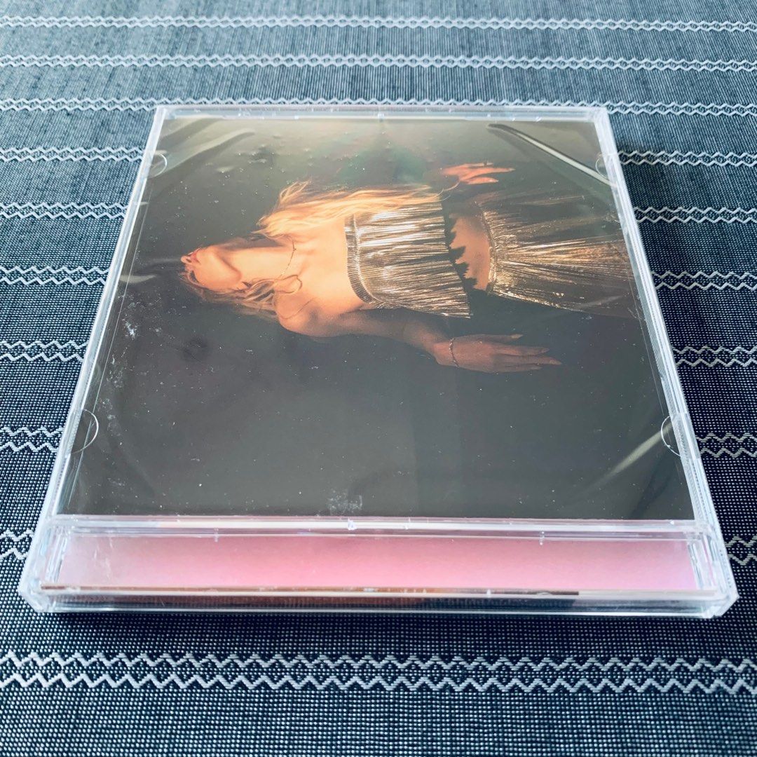 Carly Rae Jepsen - The Loveliest Time [Imported Edition] CD, Hobbies & Toys, Music & Media, CDs ...