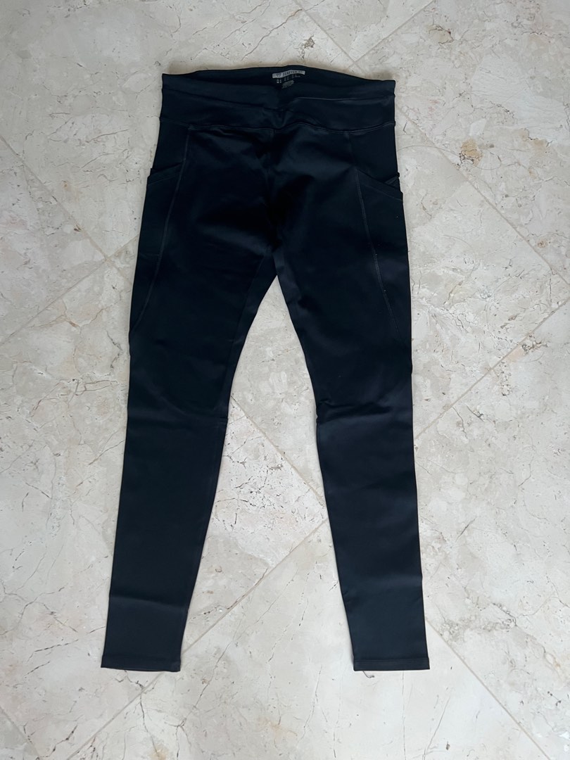 Tiga Celana gym pants -forever21, Fesyen Wanita, Pakaian Wanita ...