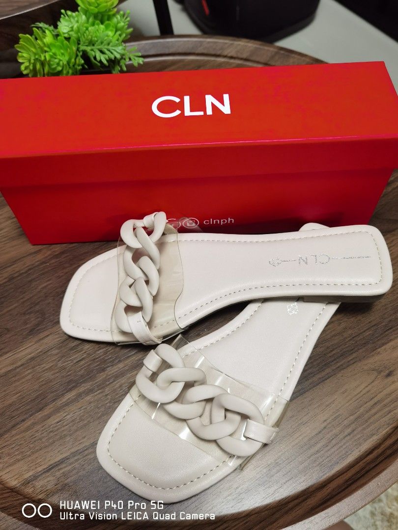 CLN flats, Women's Fashion, Footwear, Flats & Sandals on Carousell