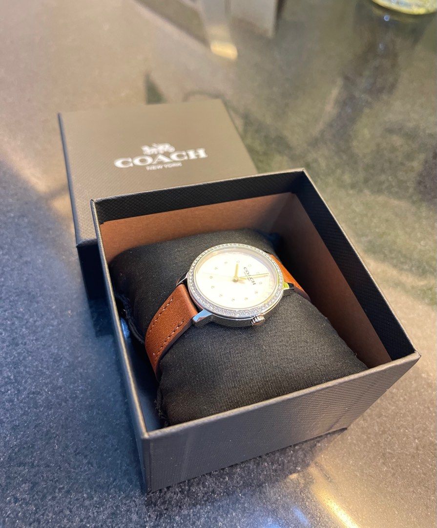 Coach watch, Women's Fashion, Watches & Accessories, Watches on Carousell