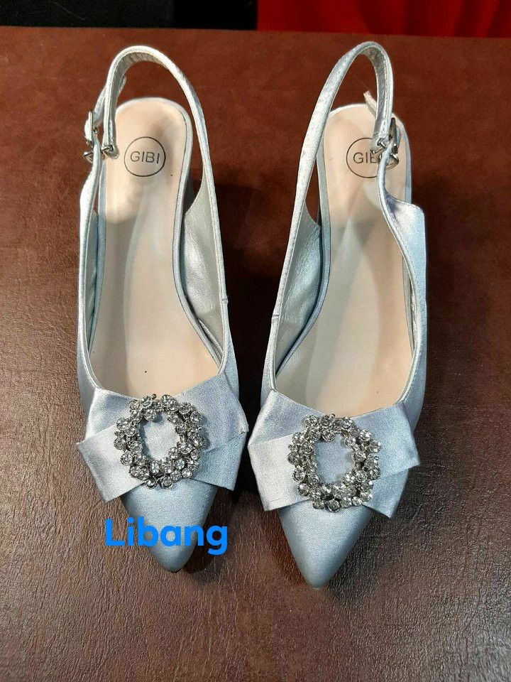 Gibi blue silver block heels vintage style, Women's Fashion, Footwear ...