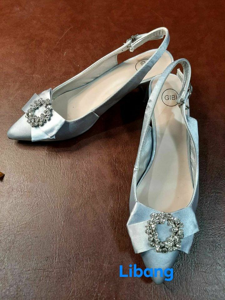 Gibi blue silver block heels vintage style, Women's Fashion, Footwear ...
