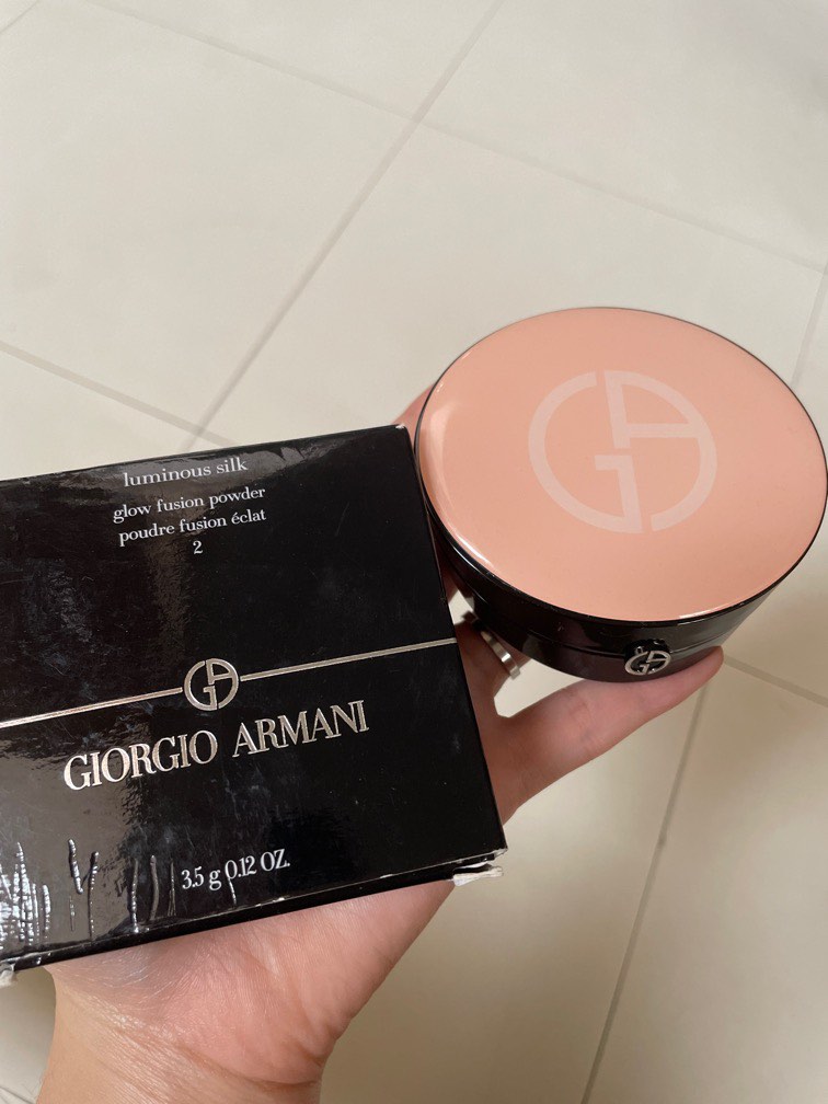 Giorgio Armani Luminous Silk Glow Fusion Powder, Beauty & Personal Care ...
