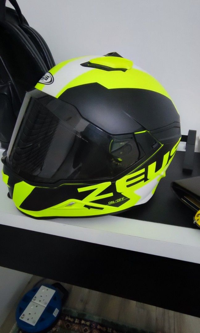 Helmets Zeus baru GJ913, Motorbikes on Carousell