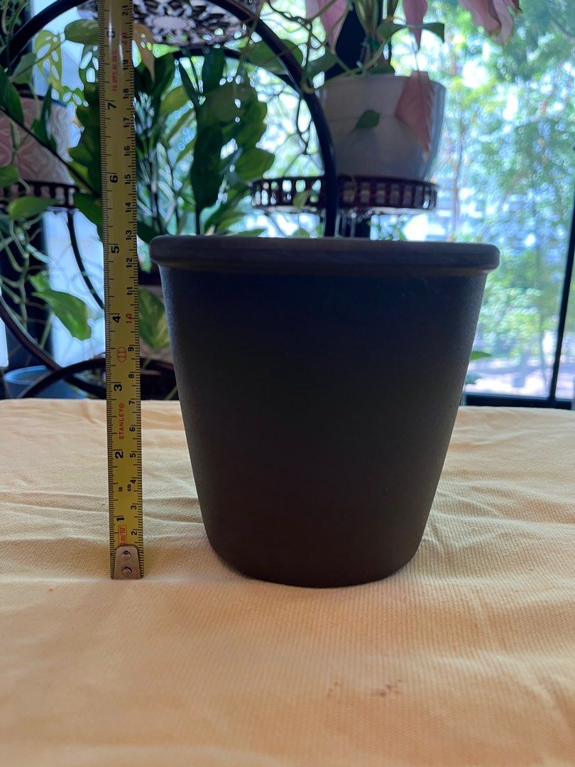 Household surplus - Plant pots, Furniture & Home Living, Gardening ...