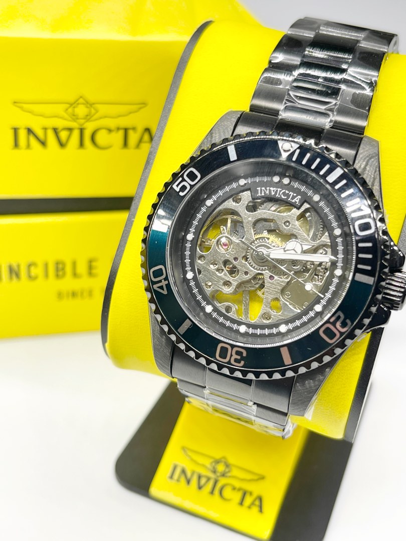 Invicta 37882, Men's Fashion, Watches & Accessories, Watches on Carousell