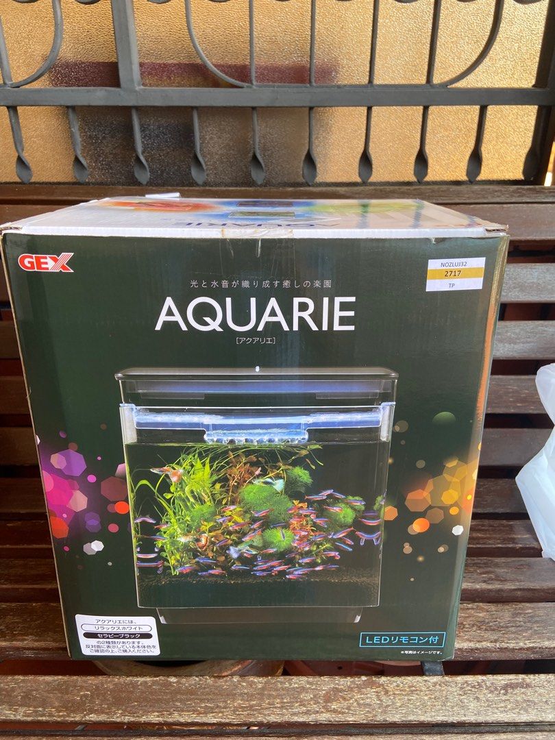 JAPANESE BRAND MODEL GEX AQUAIRE AQUARIUM AUTO MULTI LED COLOUR DISPLAY WITH REMOTE CONTROLLER ...