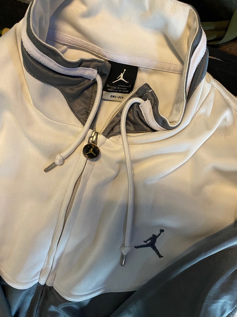 Jordan zip, Men's Fashion, Tops & Sets, Hoodies on Carousell