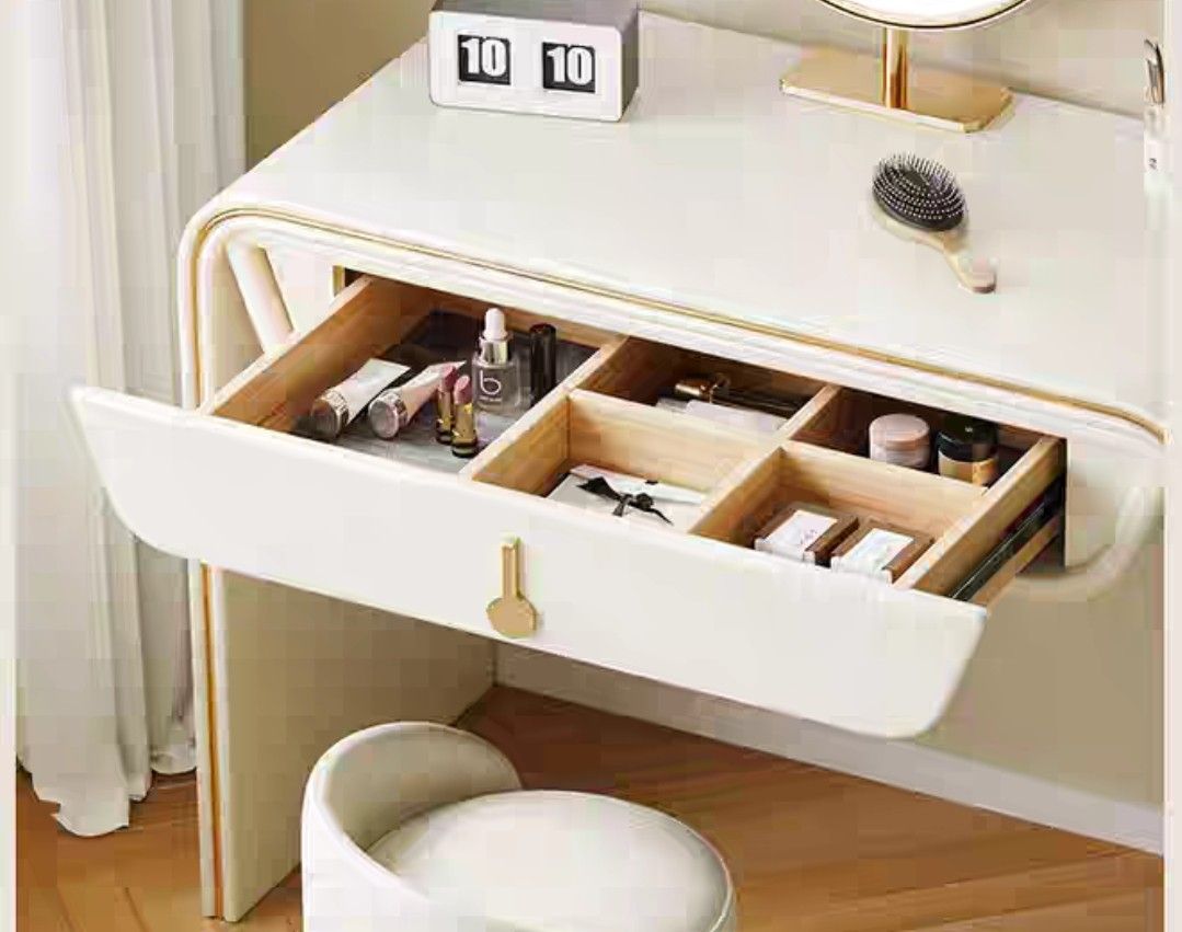 LechellE Vanity Dressing Table, Furniture & Home Living, Furniture ...
