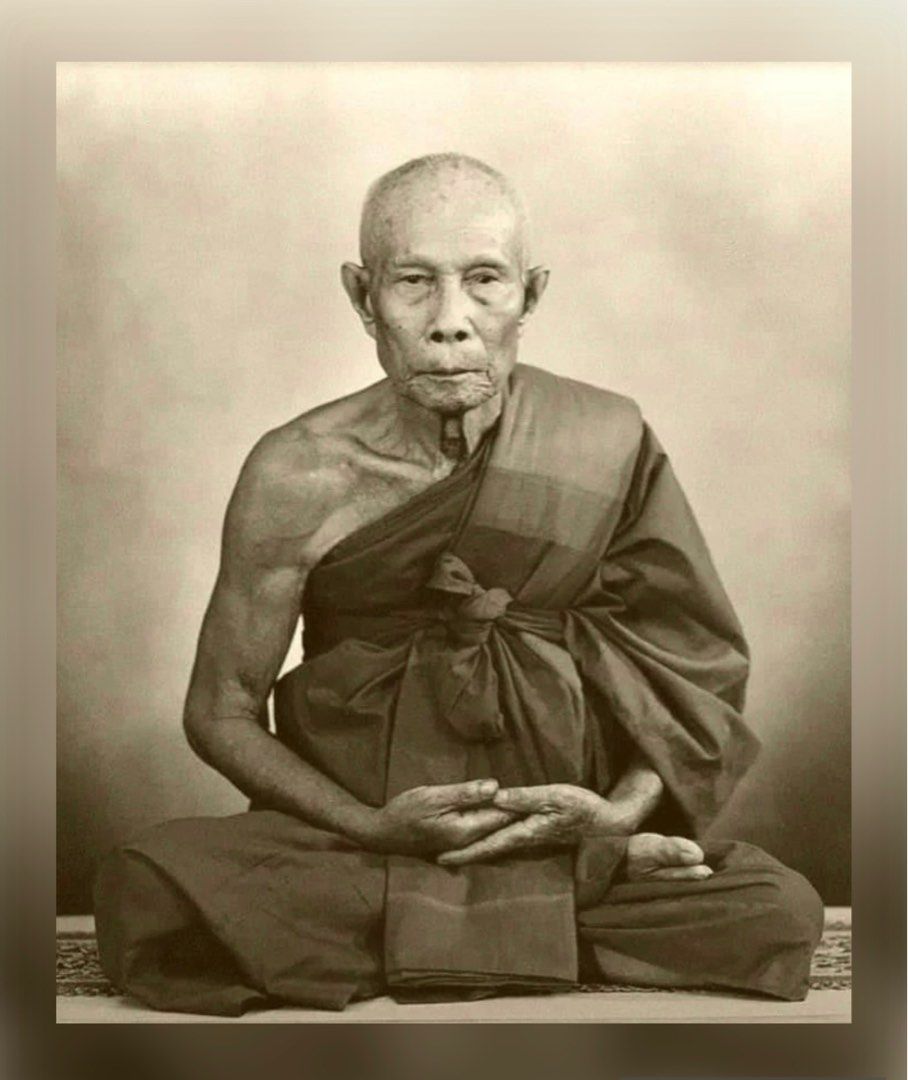 Lp Liew Phra Kring Phra Chaiwat Roon Sukjai, Hobbies & Toys, Memorabilia & Collectibles ...