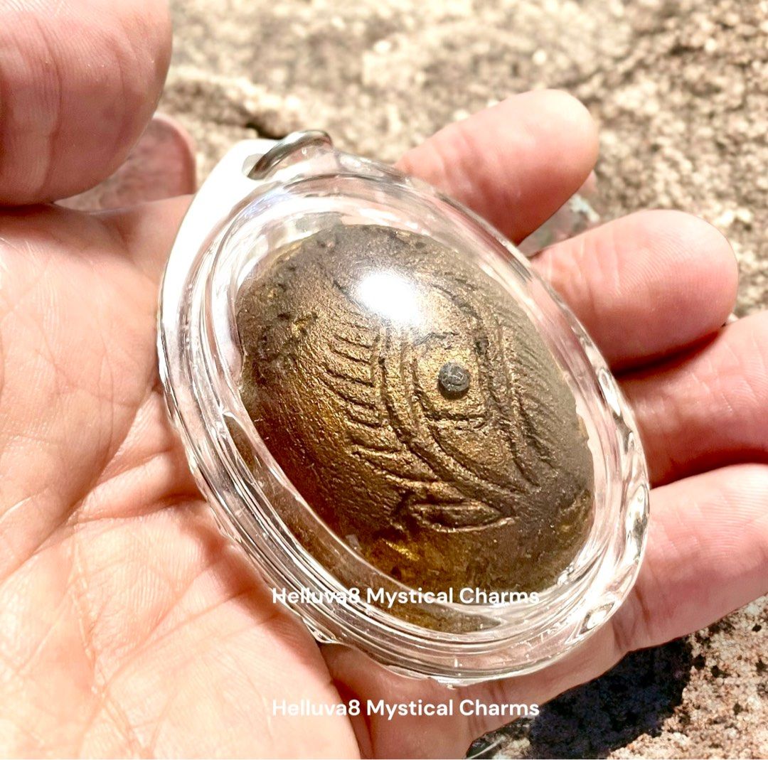 LP Pinak Kuman ItThitLip Lang Duangta “Heavenly Eye” Wat SanomLao ...