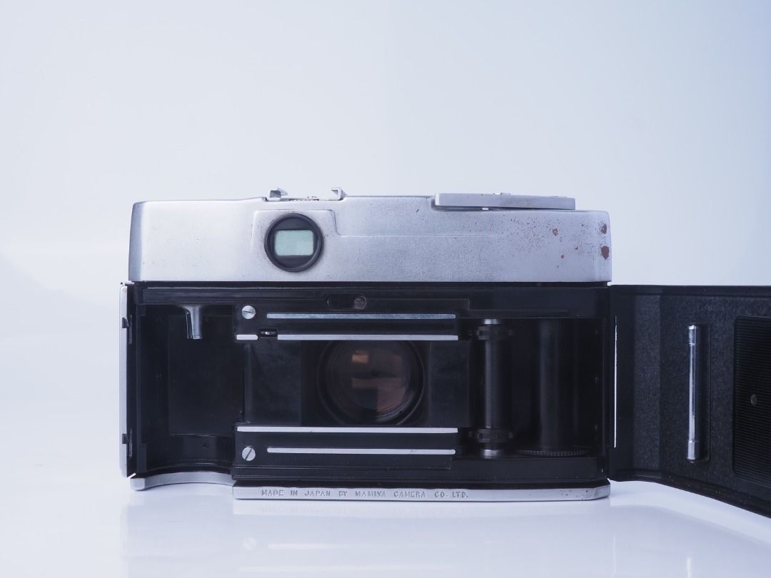 Mamiya 35 Auto Deluxe Rangefinder Camera, Photography, Cameras on Carousell