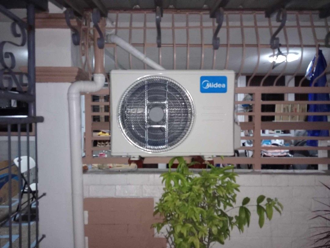 MIDEA CELEST SPLIT TYPE AIRCON BRAND NEW SEALED WITH FREE INSTALLATION ...