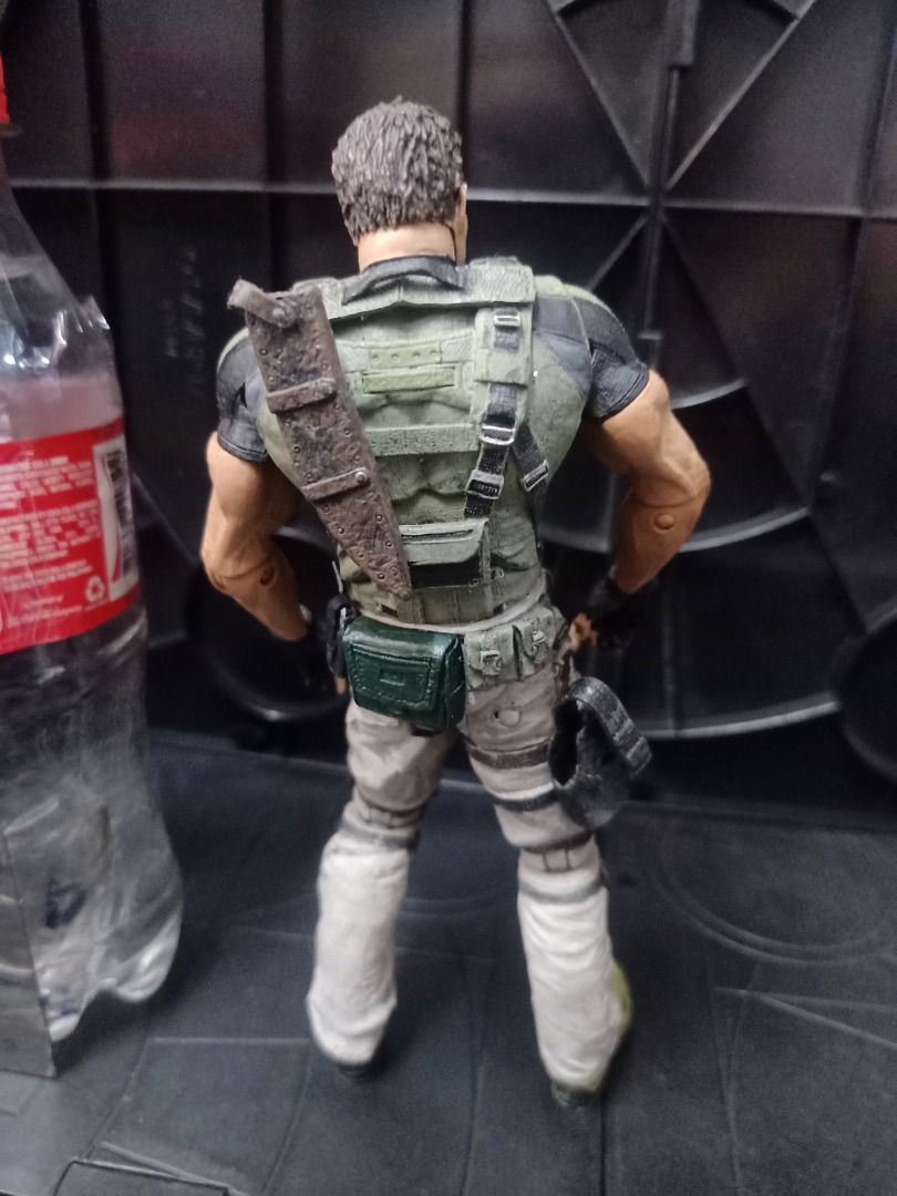 neca resident evil chris redfield action figure, Hobbies & Toys, Toys ...