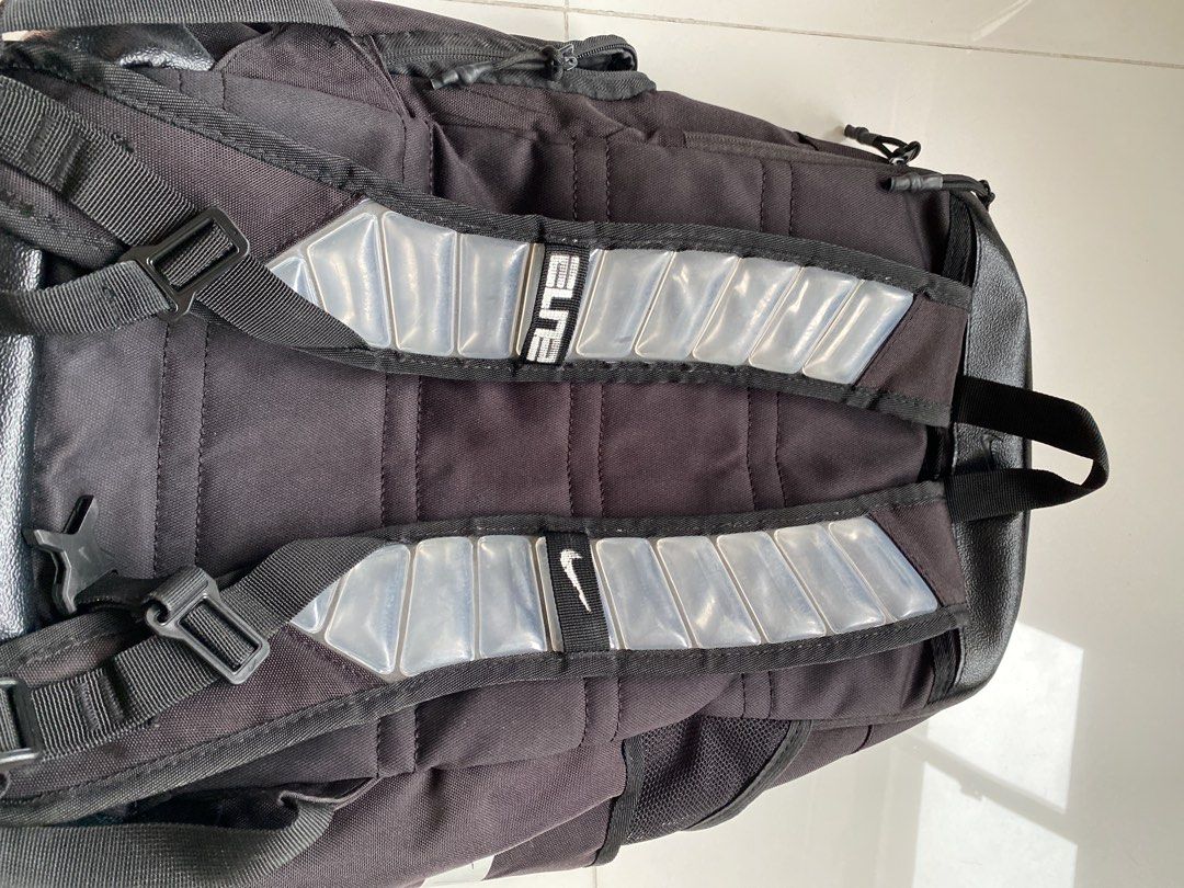 Nike elite bag reps, Sports Equipment, Other Sports Equipment and ...